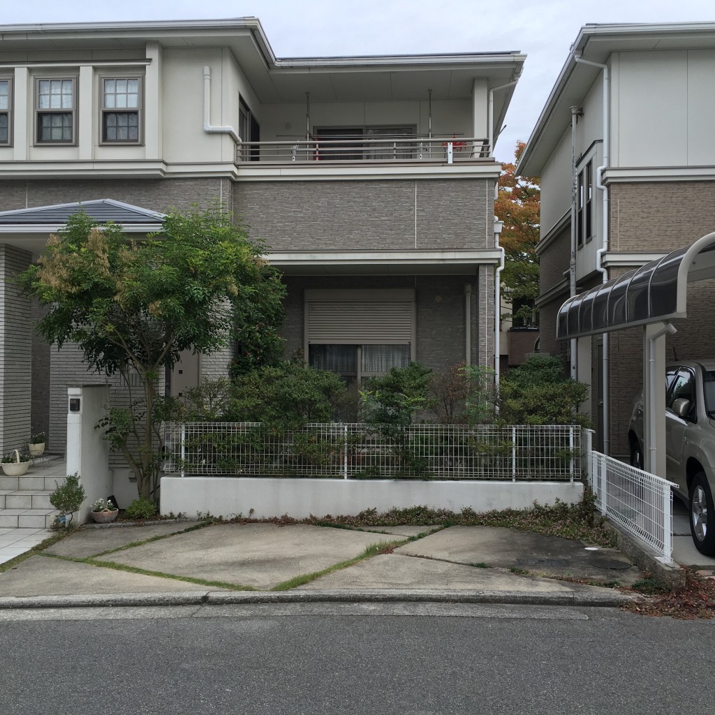 鬱蒼としたお庭をスッキリしたprivate空間へ – nakashouの庭